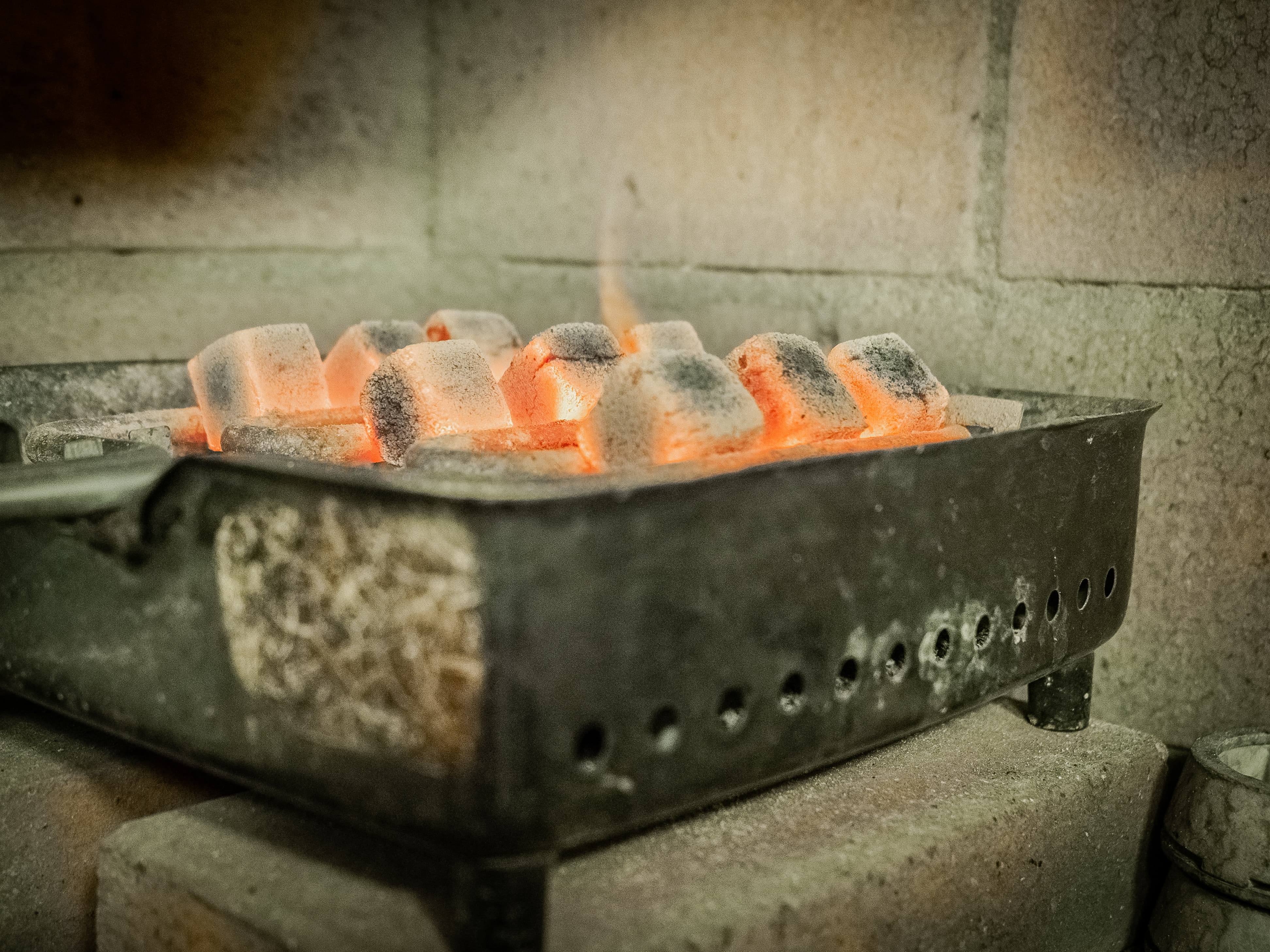 Le Raven Paris - Bar à Chicha à Sèvres | Chichamaps